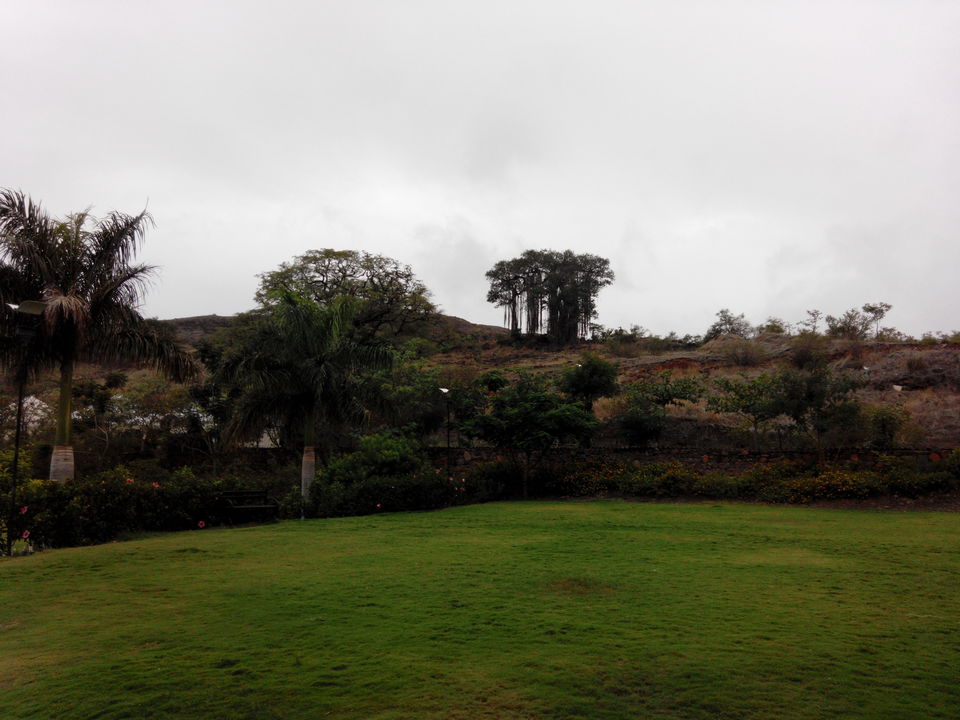 Visit to Fort Jadhavgadh - A resort on the fort by Jay Shah | Tripoto