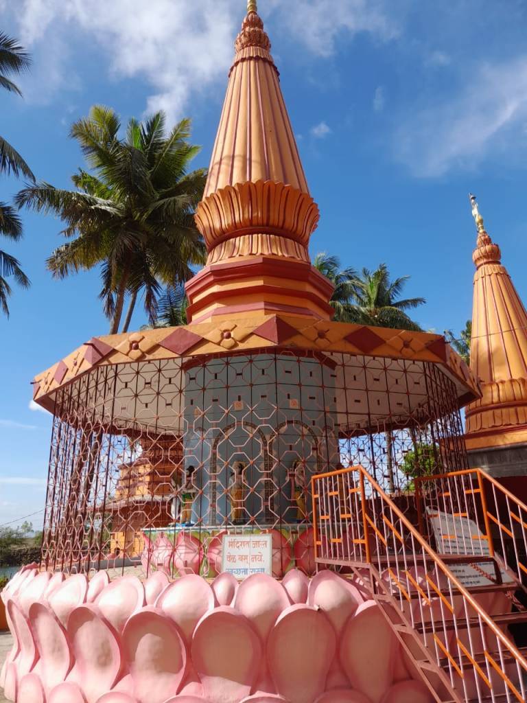 Ramdara Temple in Loni Kalbhor-A Must Visit Place in Pune - Tripoto