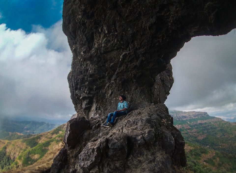 Witnessed 3 seasons in single day at Rajgad Fort - Tripoto
