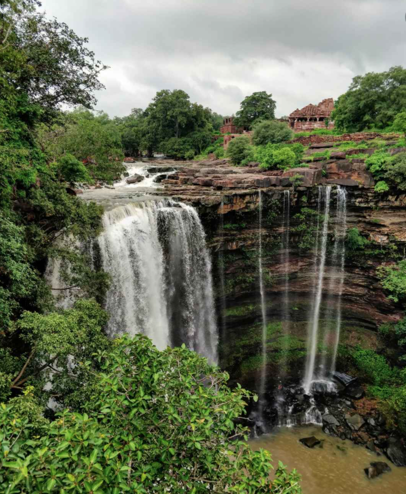 The Only Guide You Need for Your Offbeat Waterfall Trail in India - Tripoto