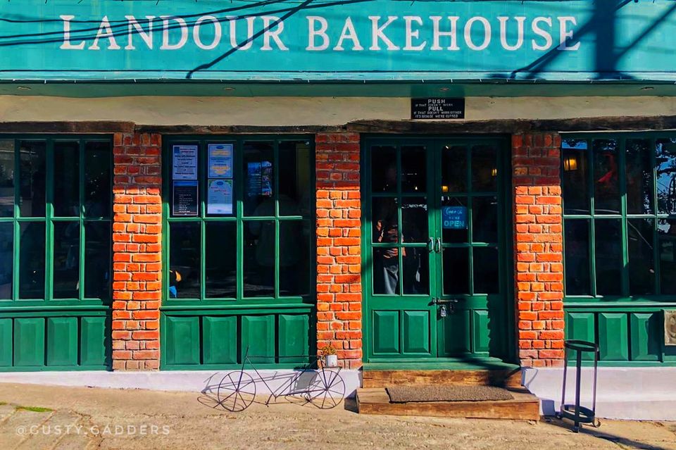 Landour- Top Cafes to Enjoy Food with a View - Tripoto