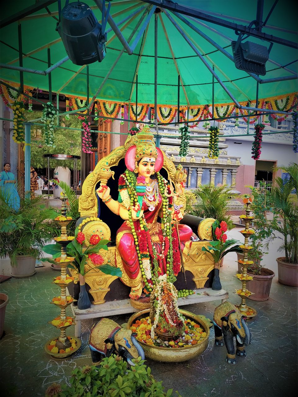 The Beauty and scenic view of Indrakeeladri, Vijayawada. - Tripoto