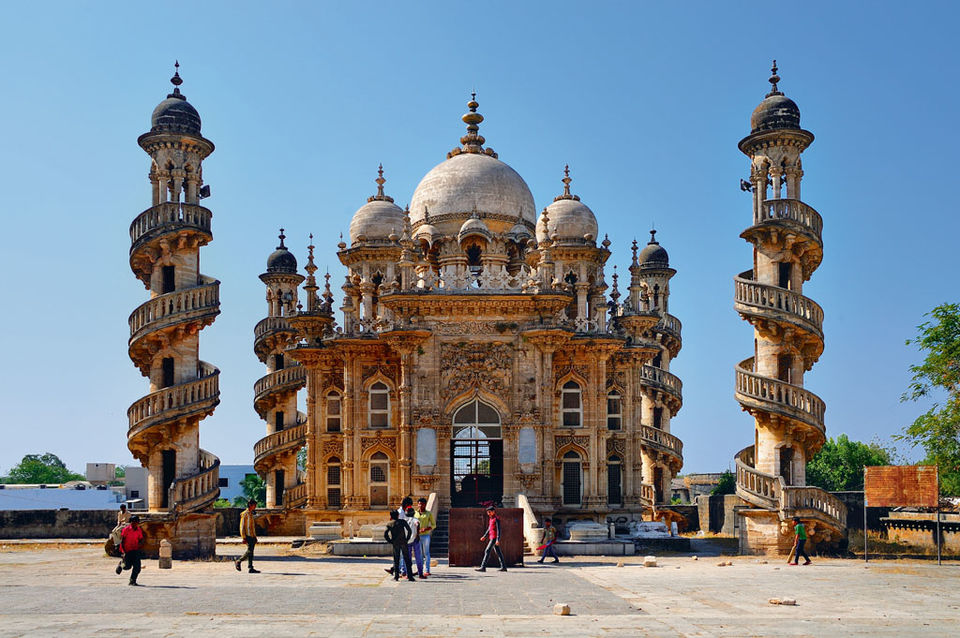 4 Indian States That Have Their Own Taj Mahal - Tripoto