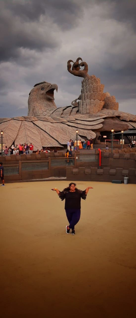 WORLD’S LARGEST BIRD STATUE AT JADAYU PARA EARTH’S CENTRE - Tripoto