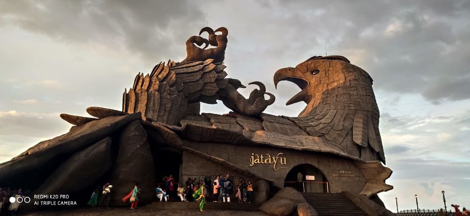 WORLD’S LARGEST BIRD STATUE AT JADAYU PARA EARTH’S CENTRE - Tripoto