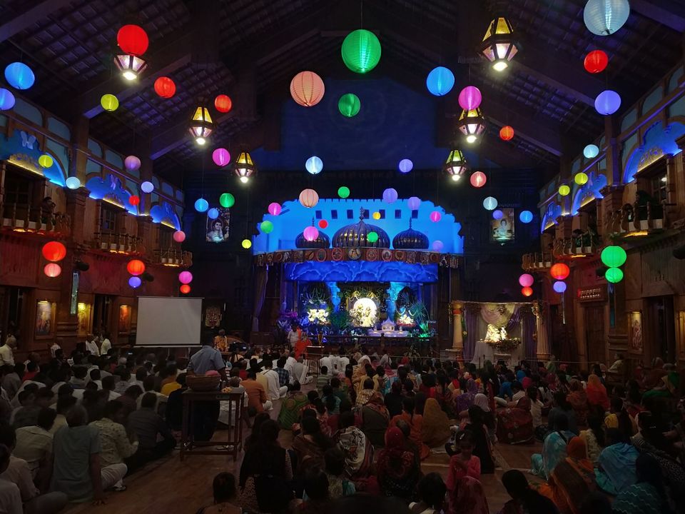 That beautiful Iskcon temple in Pune - Tripoto