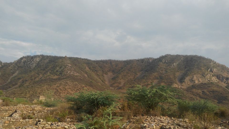 Inside Bhangarh Fort – The Most Haunted Place In India - Tripoto