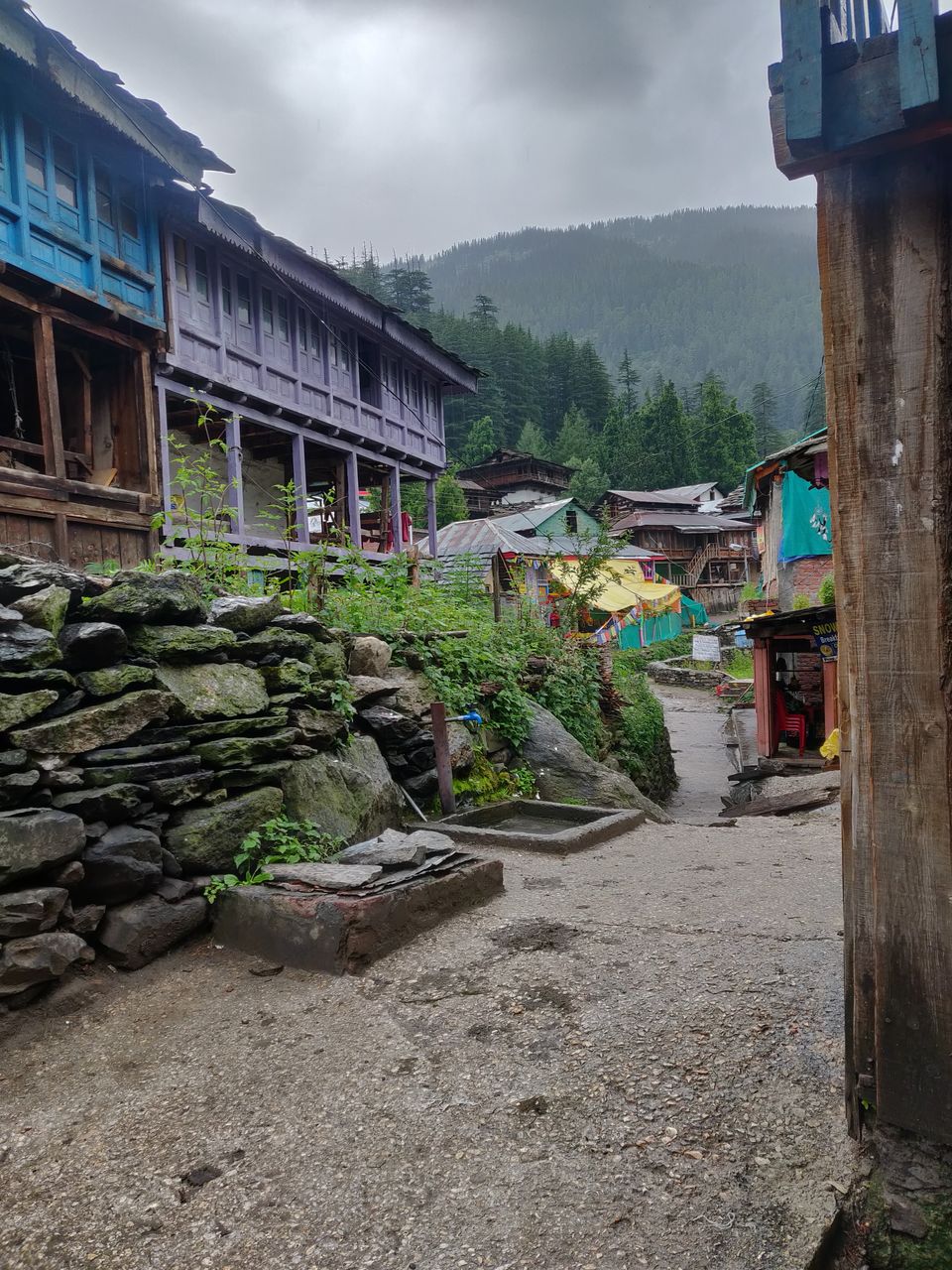 This Whimsical Village in Parvati Valley will Win your Heart - Pulga ...