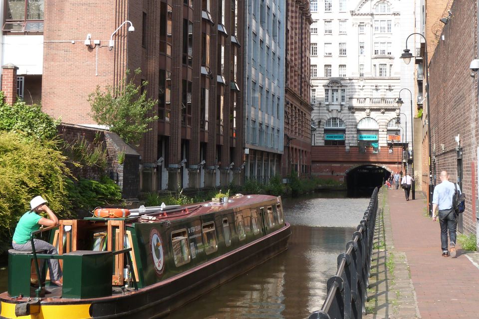 Canal Boat Adventure in Manchester - Tripoto