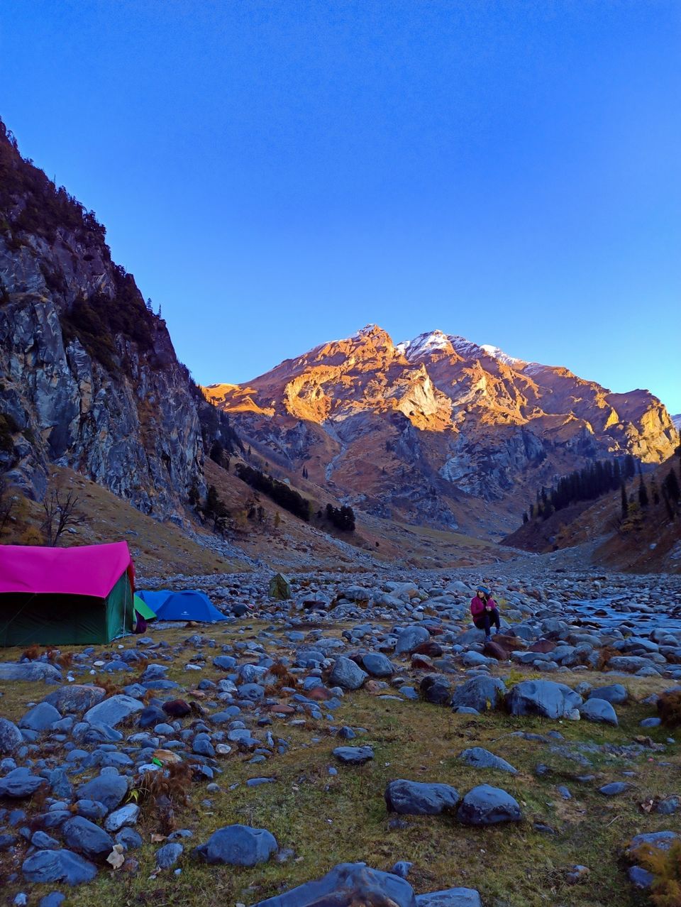 Hampta pass trek November 2020 - Tripoto
