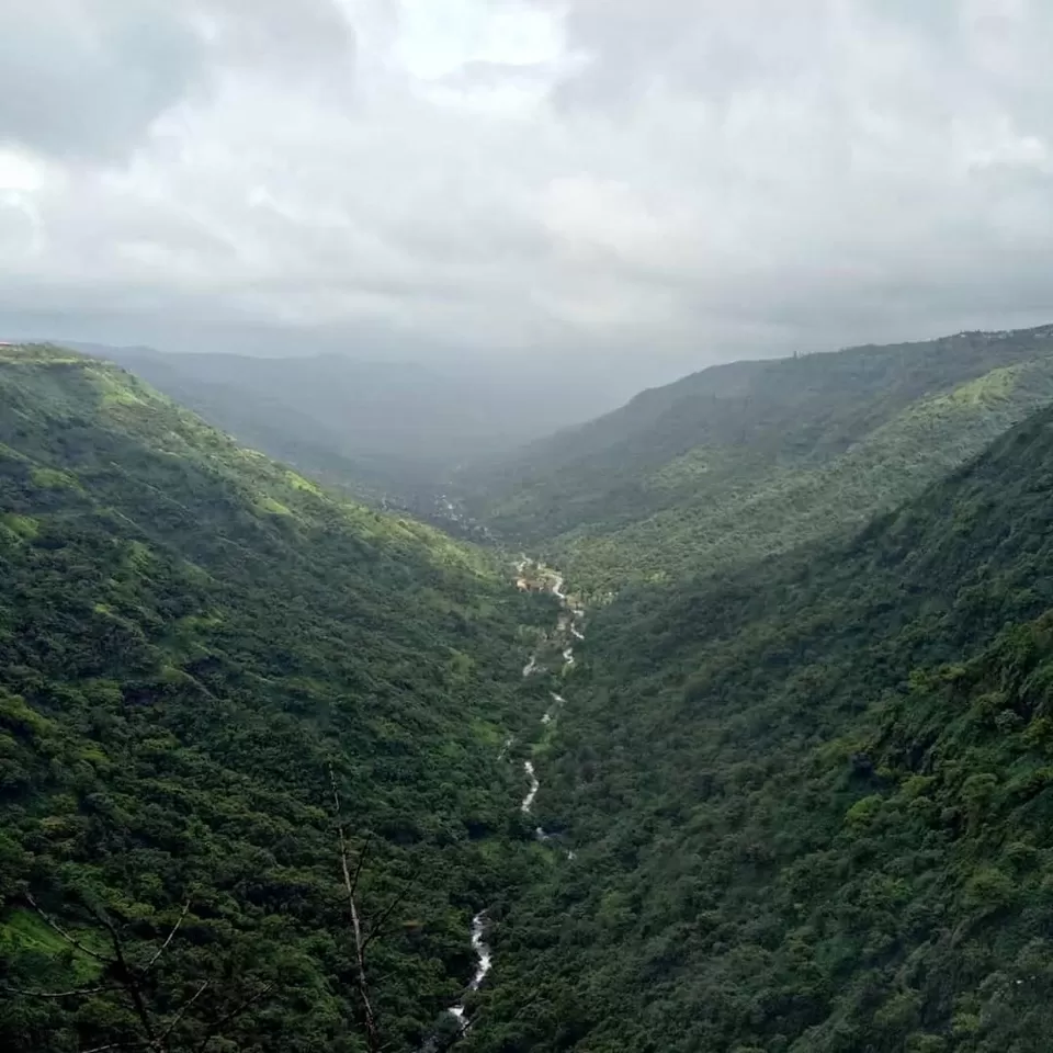 Nature will never let you down - Kates point Mahabaleshwar ♥️ - Tripoto