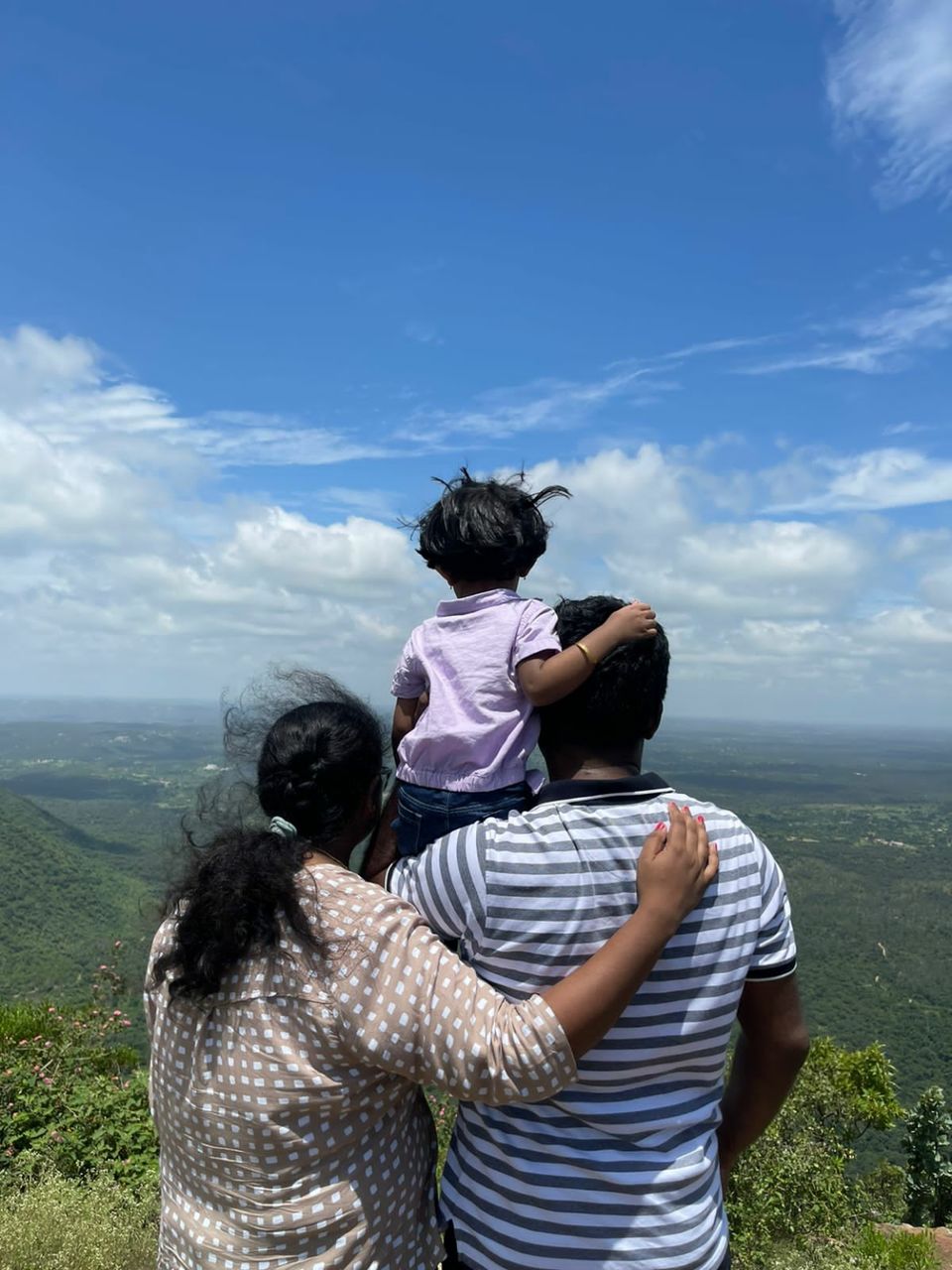 Mallappa Konda View Point: Confluence of 3 South Indian States - Tripoto