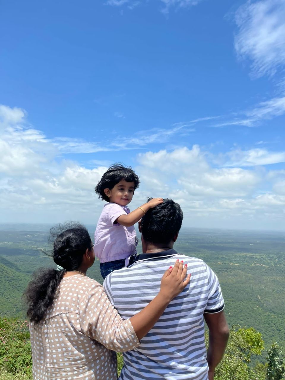 Mallappa Konda View Point: Confluence of 3 South Indian States - Tripoto