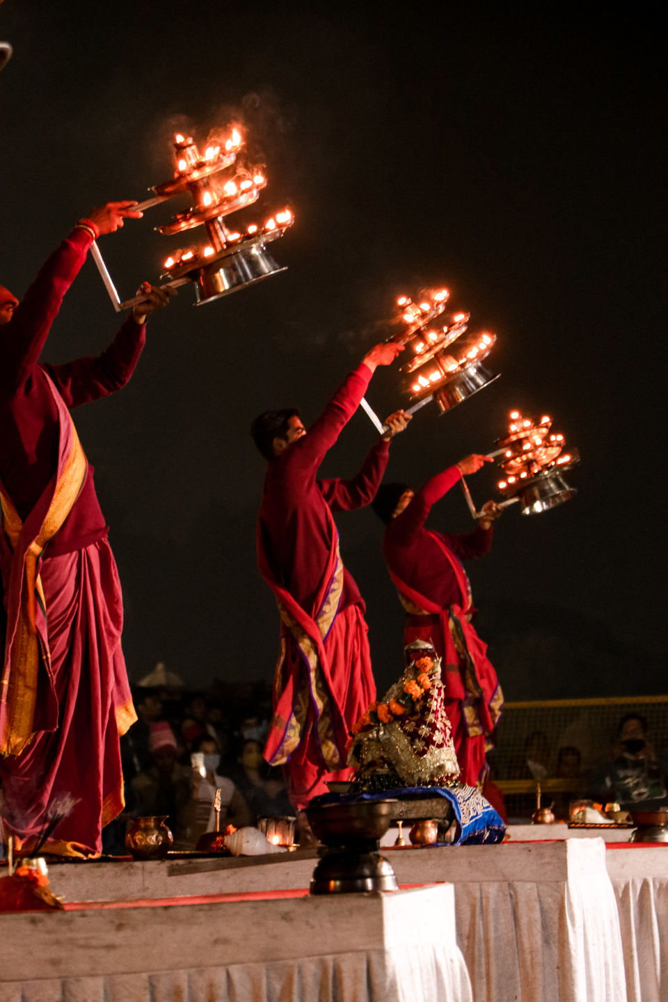 Narmada Arti at Gwarighat, Jabalpur - Tripoto