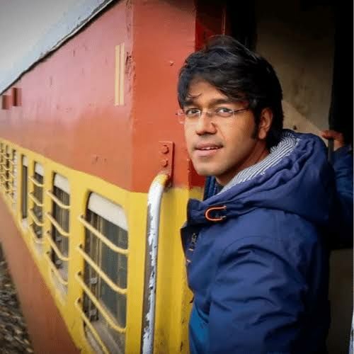 Top 10 travel vloggers in India You Must Follow... - Tripoto