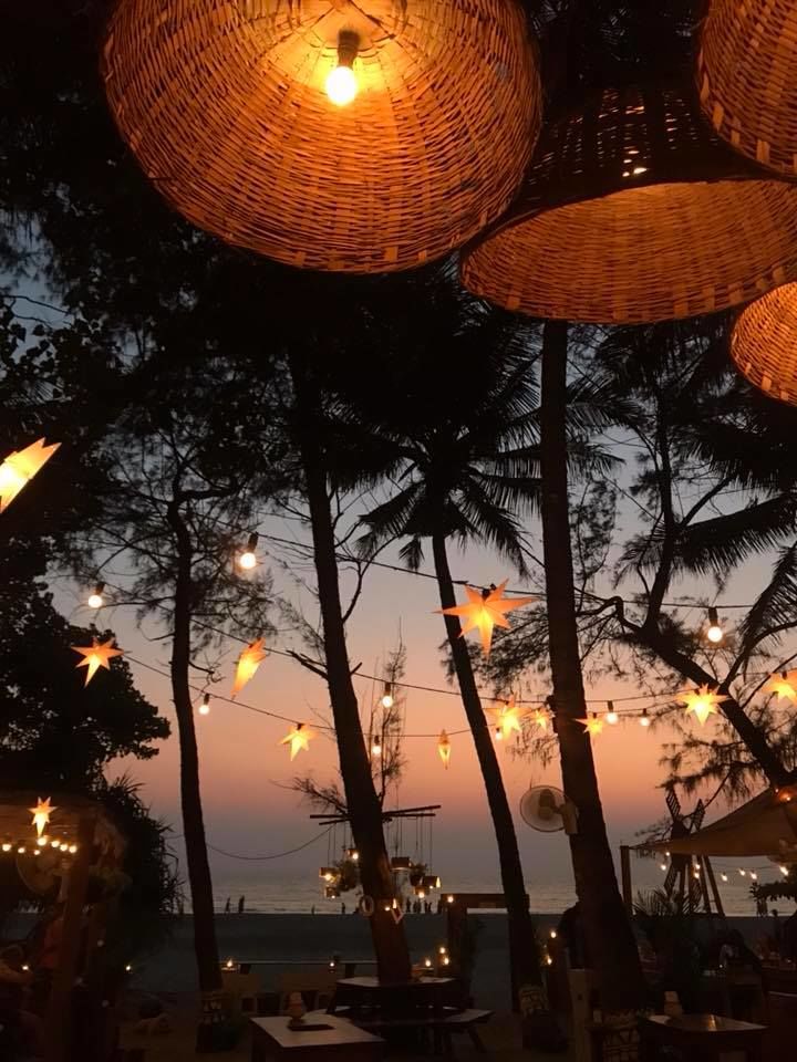 10 Romantic Waterfront Restaurants And Cafes in Goa That Will Make You ...