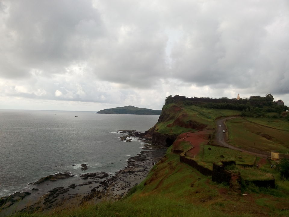Trip to Ratnagiri Sea Forts - Yashwantgad, Ambolgad, Purngad, Ratnadurg ...