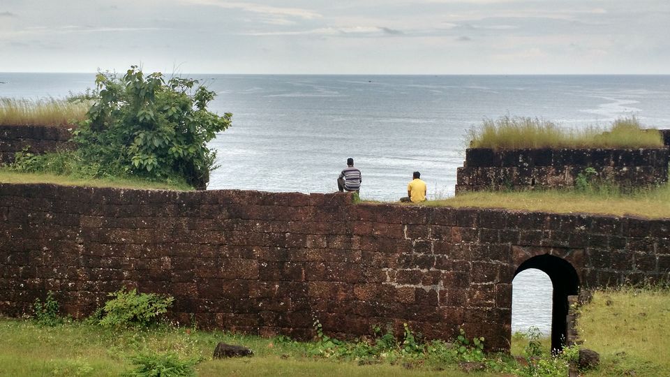 Trip to Ratnagiri Sea Forts - Yashwantgad, Ambolgad, Purngad, Ratnadurg ...