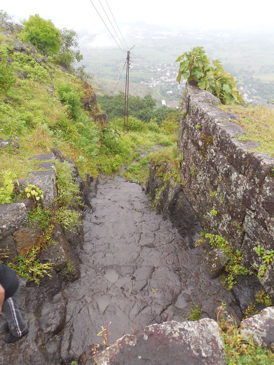 Karad Patan Range - Dategad, Gunwantgad, Vasantgad, Macchindragad ...