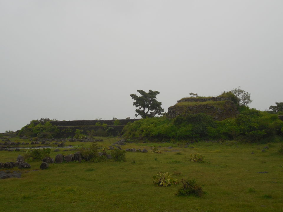 Karad Patan Range - Dategad, Gunwantgad, Vasantgad, Macchindragad ...
