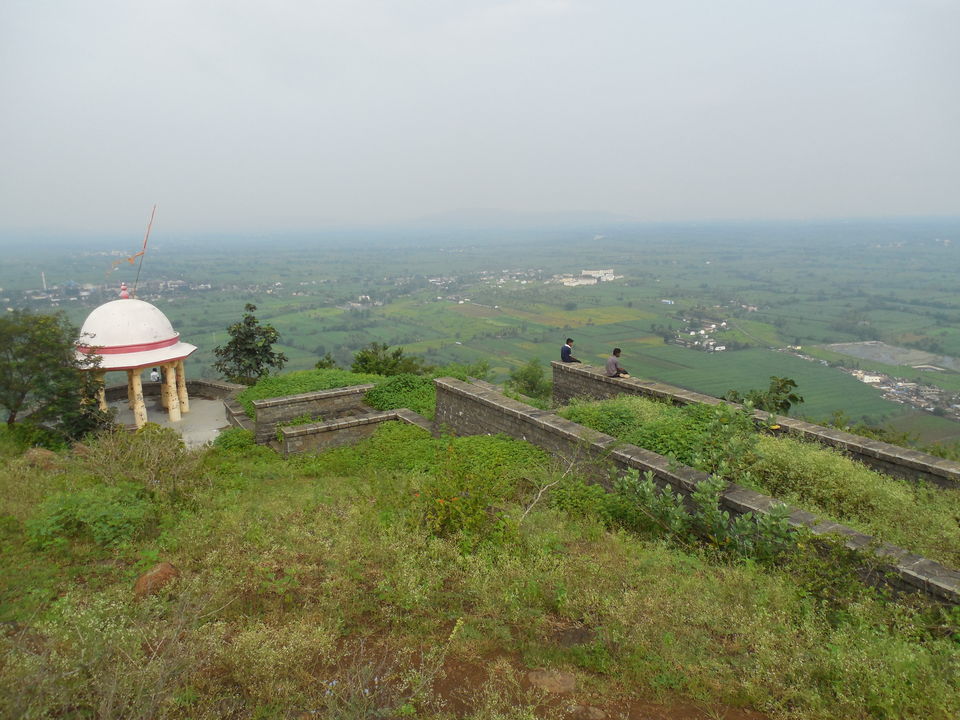 Karad Patan Range - Dategad, Gunwantgad, Vasantgad, Macchindragad ...