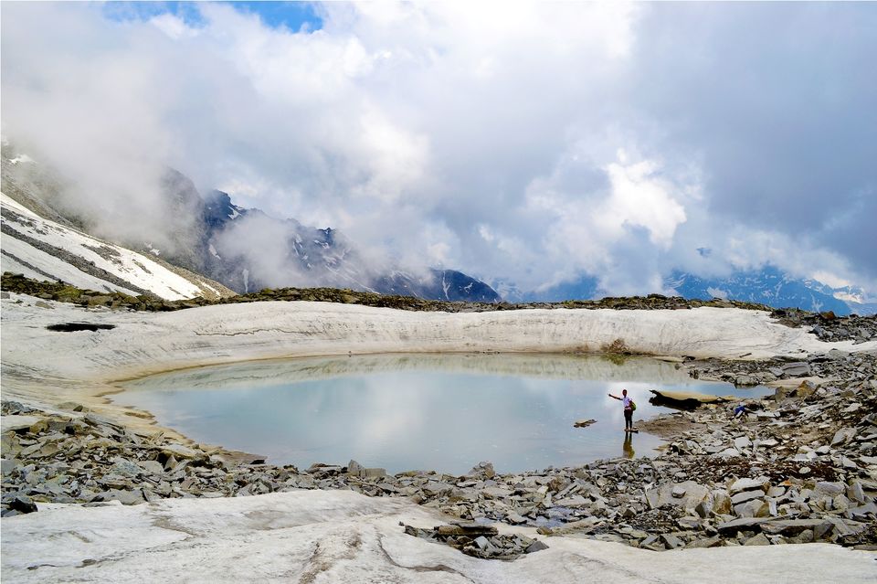 The Chandranahan Lake Trek: A White carpet of snow. - Tripoto