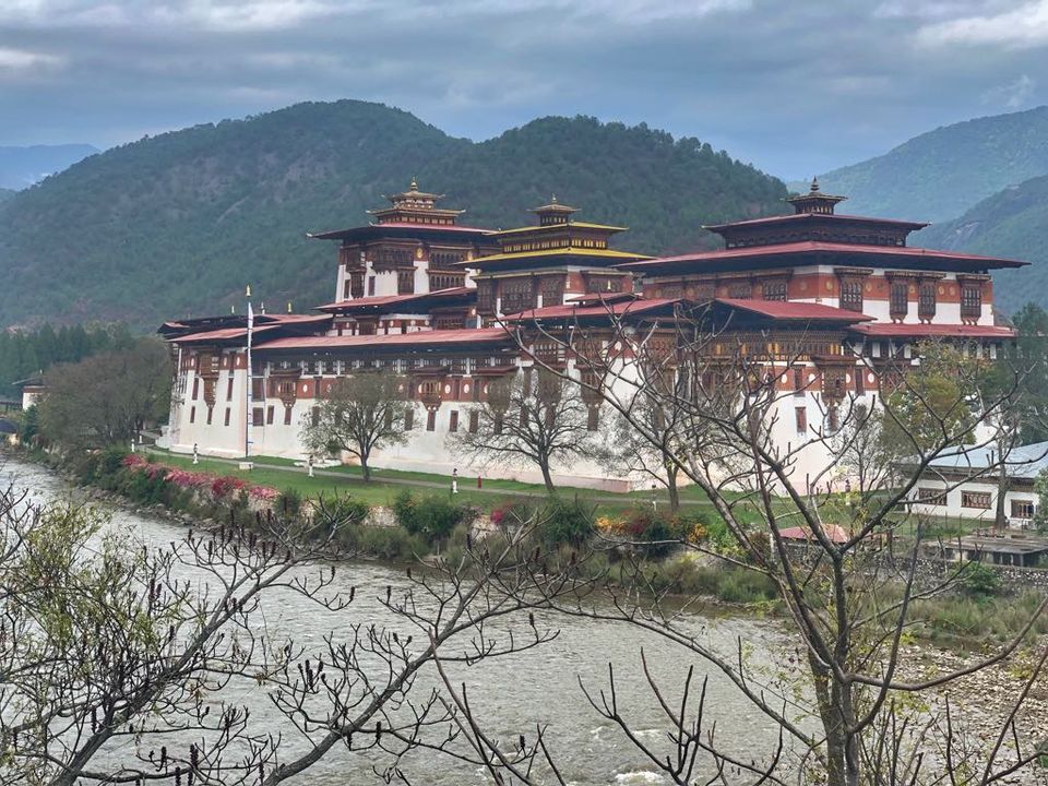 The cottage that took my breath away - Punatsangchhu Cottages at Bhutan ...