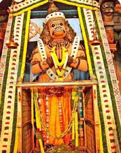 Suchindram Trimoorthy linga and Hanuman temple | Heritage blog - Tripoto