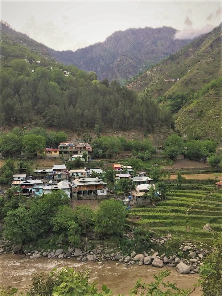 A Bike Trip to the Border Villages of Tanghdar and Teetwal in North ...