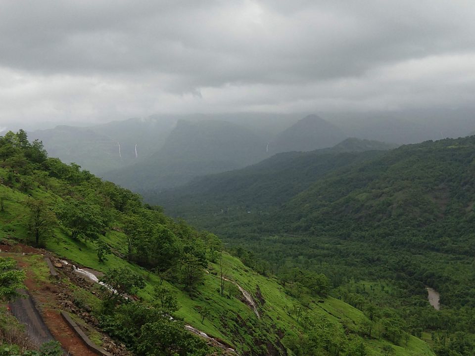 Madhe Ghat to Upande Ghat.. - Tripoto