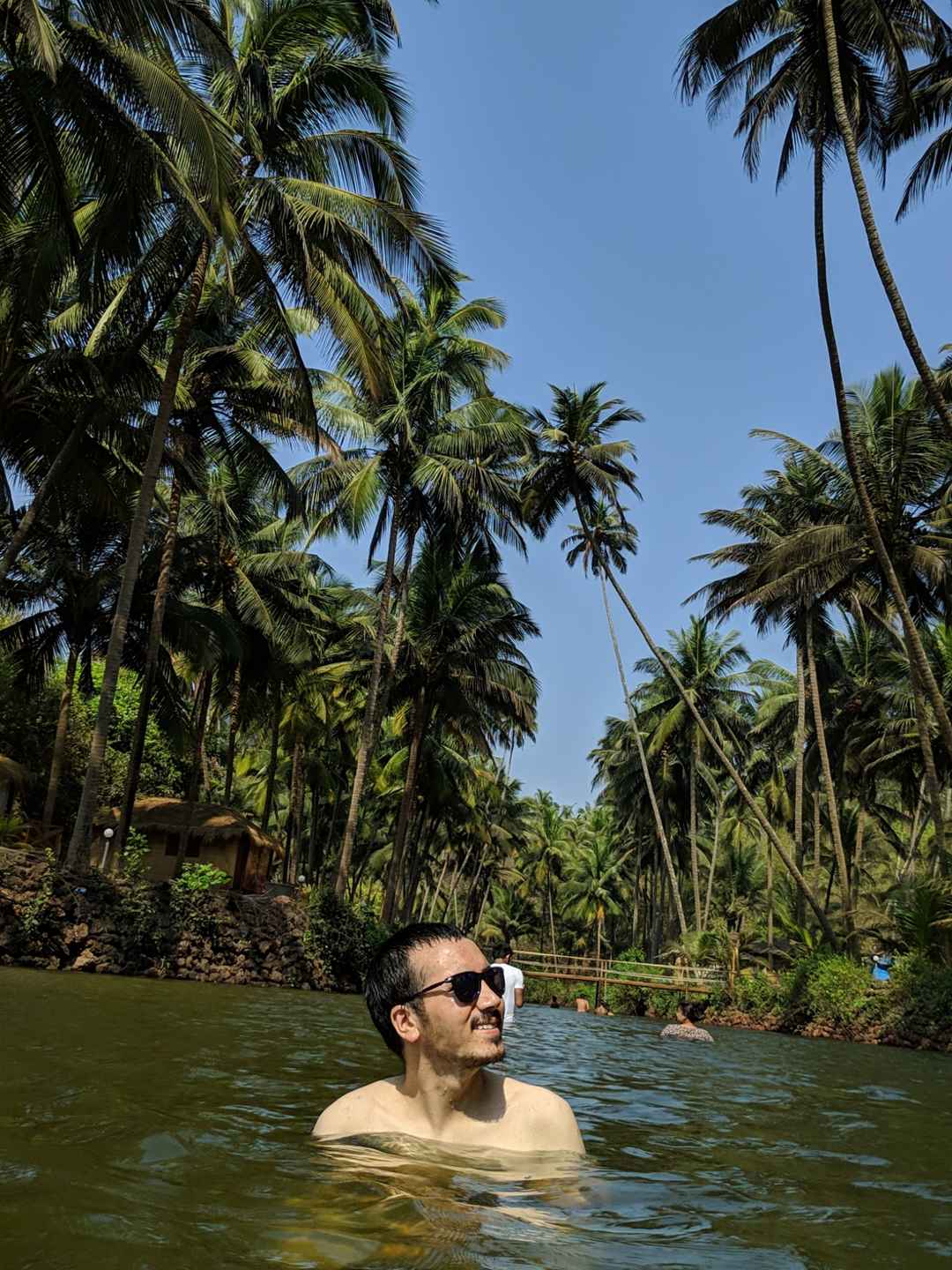 Na Maloom Afrad (@namaloomafrad) Travel Blogger at Tripoto