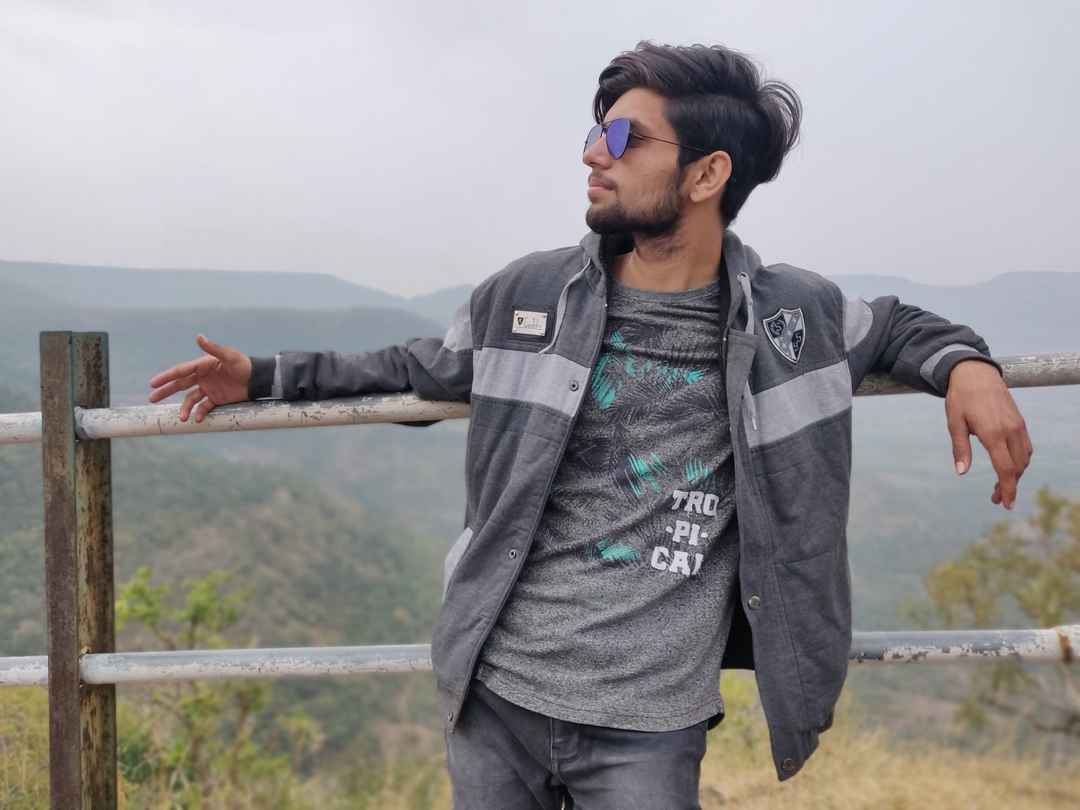 Yash Joshi (@yashjoshi1267484) Travel Blogger at Tripoto