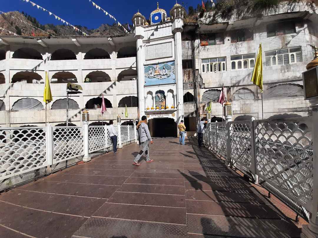 Honest, Useful Traveler Guides To Manikaran 2021 | Tripoto