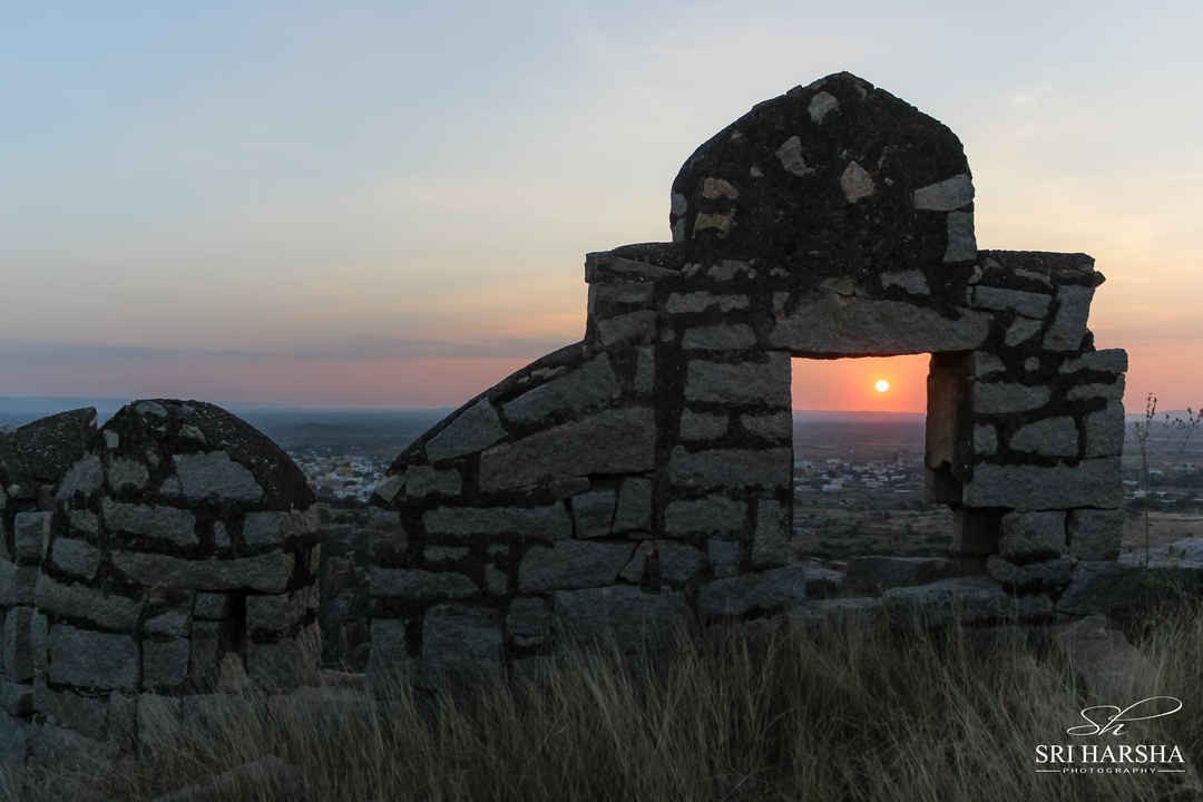 devarakonda fort trek