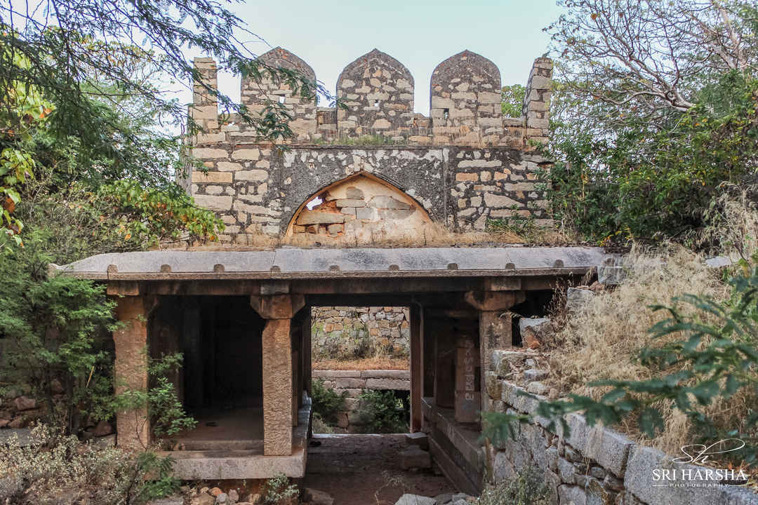 devarakonda fort trek