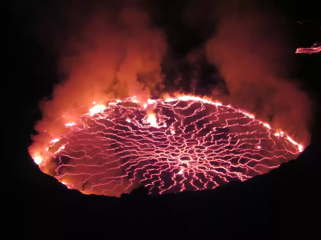 volcano africa lava lake