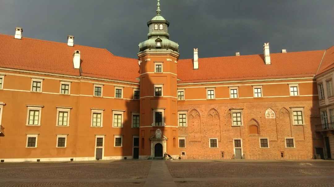 Warsaw Travel Guide 2021: Best of Warsaw Tourism | Tripoto