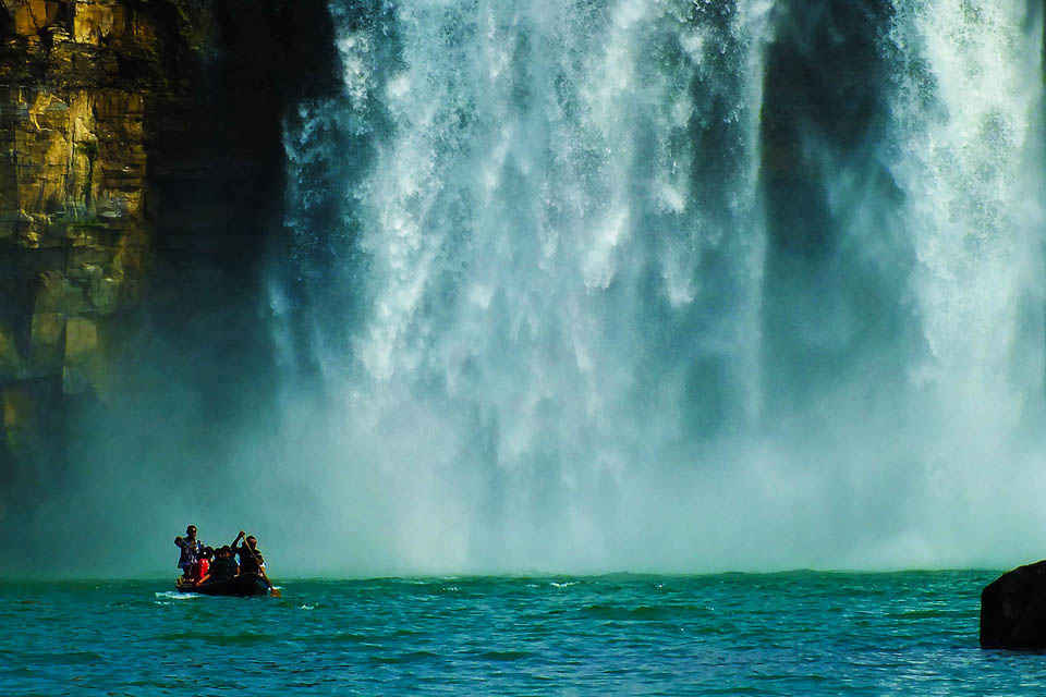 Chitrakoot Falls, Chhattisgarh: Visit The Niagara Falls Of India - Tripoto