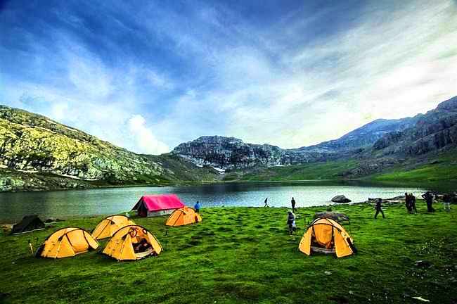 Go For Your First Mountain Trek: 10 Beautiful But Easy Treks For Fit ...