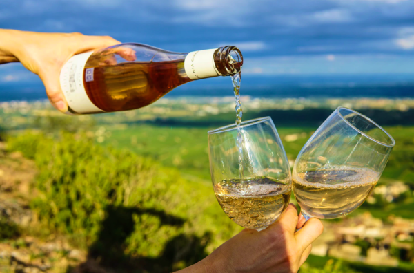 Be on Cloud Wine with this Drive and Wine Job in America: Its Time ...