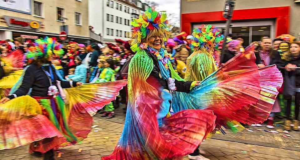 COLOGNE CARNIVAL PHOTO STORY - Tripoto