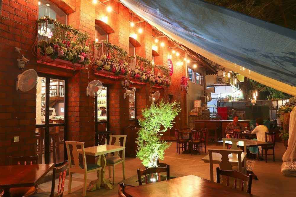 पुणे के 10 बेस्ट कैफे जिनका खाना और माहौल दोनों लाजवाब है - Tripoto