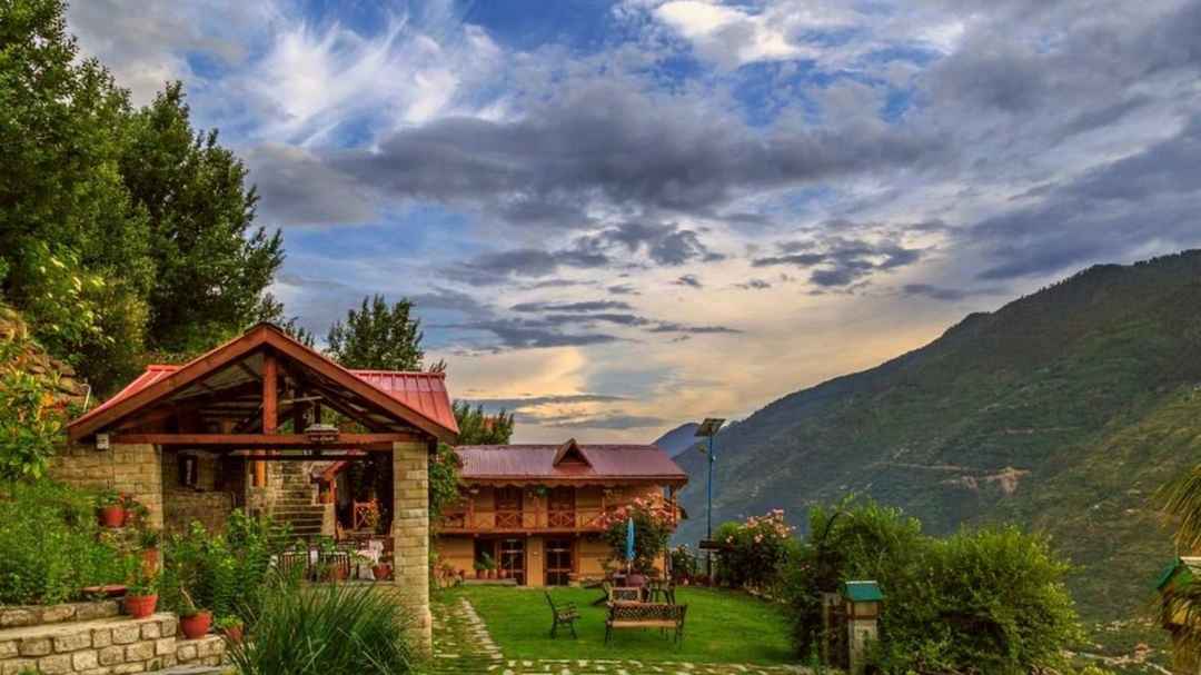 This Pahadi Home Sits Above The Beas River And Offers A 360° View Of ...