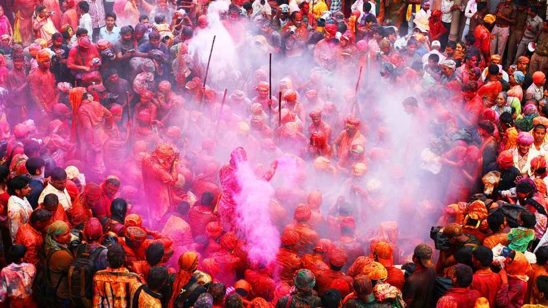 7 Traditions To Celebrate Holi Festival In India That Will Blow You Away